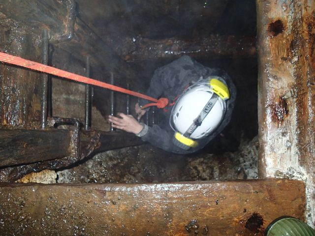 OLYMPUS DIGITAL CAMERA – Training for Underground Explorers